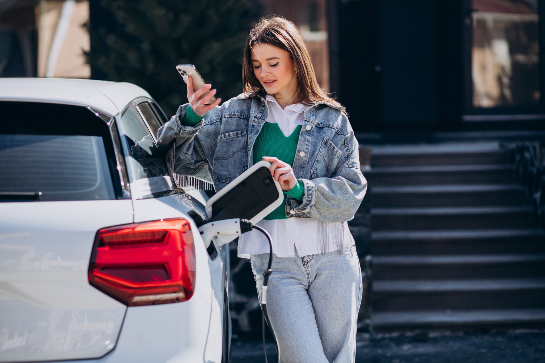 Flo X6 Charger Level 2 > Home EV Charging Station > Canada